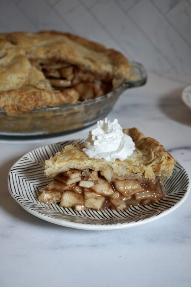 Easy Apple Pie - Humble Oven