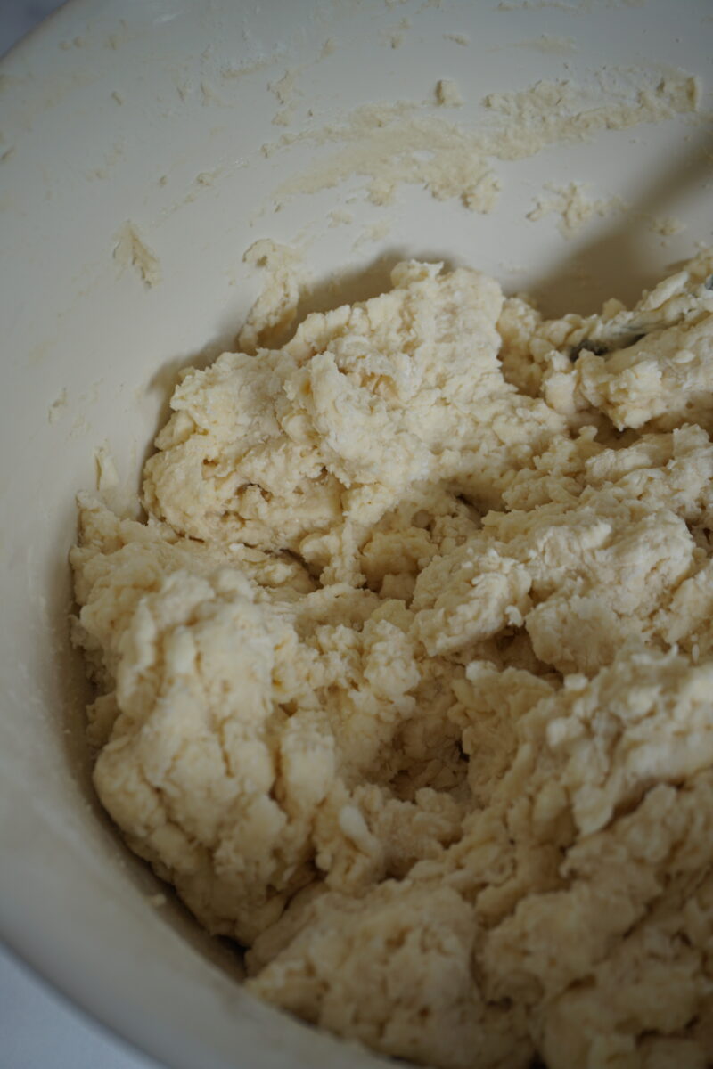 Easy Buttermilk Biscuits - Humble Oven