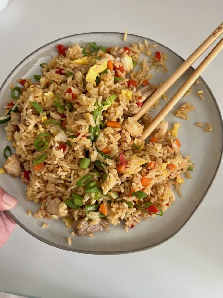 Easy Authentic Thai Style Fried Rice with Chicken - Humble Oven